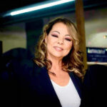 Biography - SANDRA-MUSIC.COM