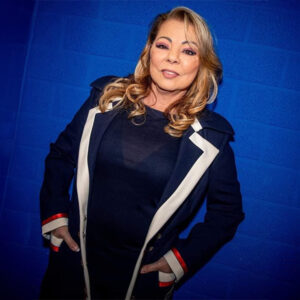 Biography - SANDRA-MUSIC.COM